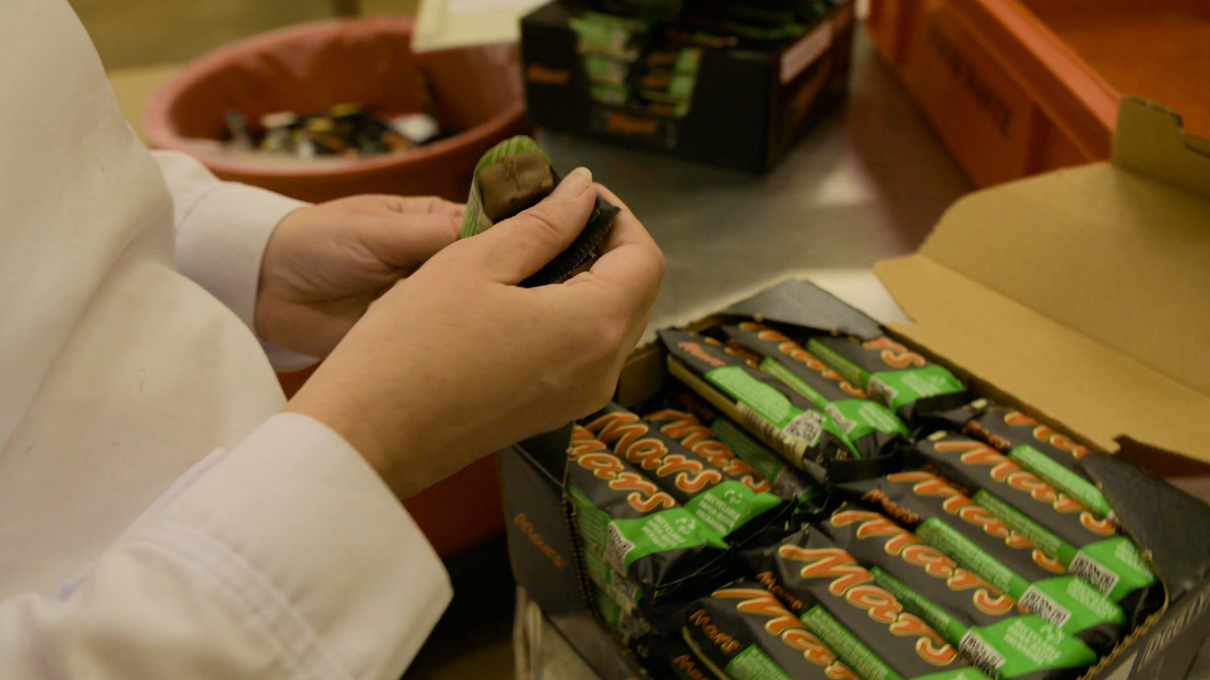 Unwrapping a sustainable future: Mars® bars go green in UK | Mars Global