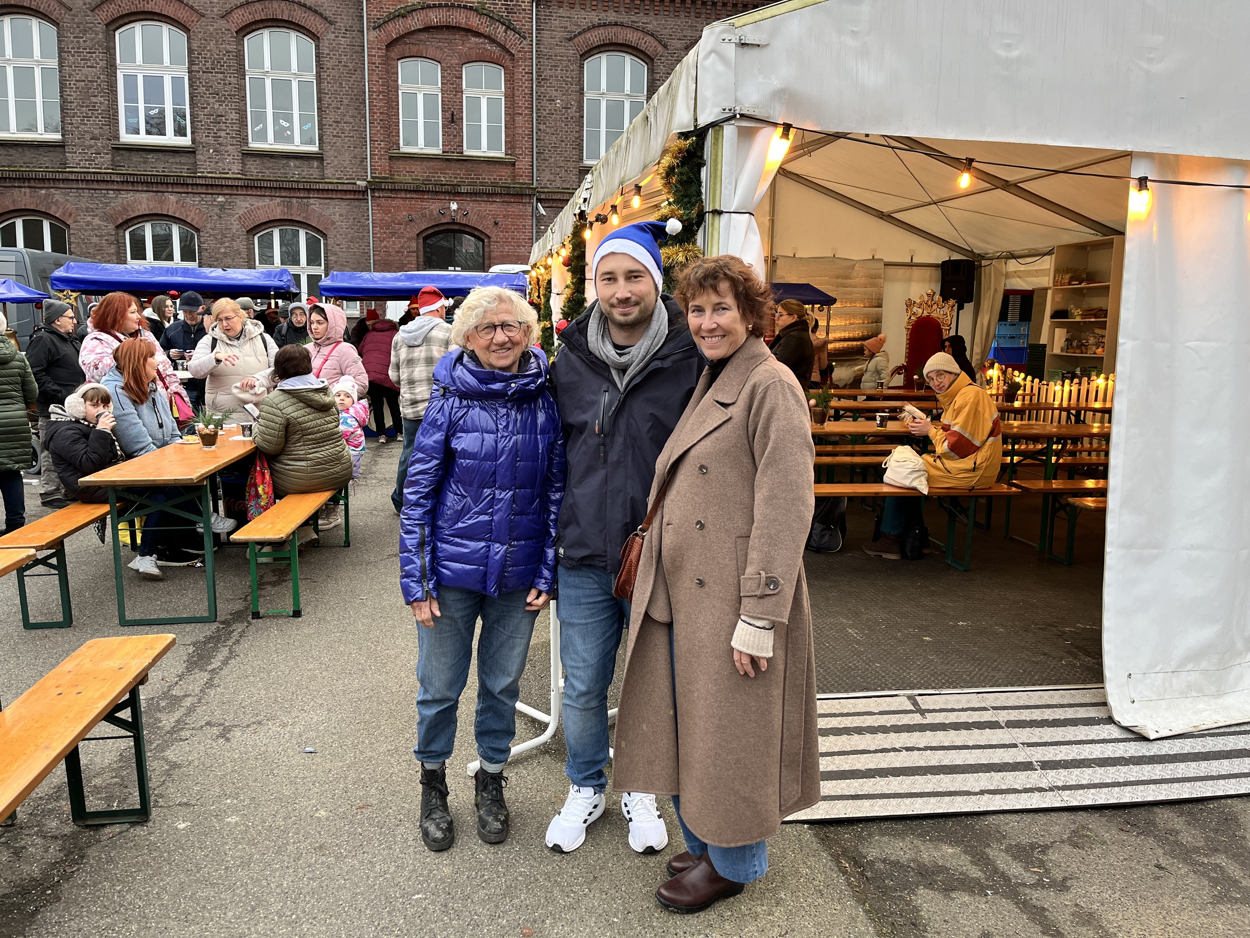 Gemeinsam auf das Fest einstimmen: Schokoladenfabrik Mars und Viersener ...