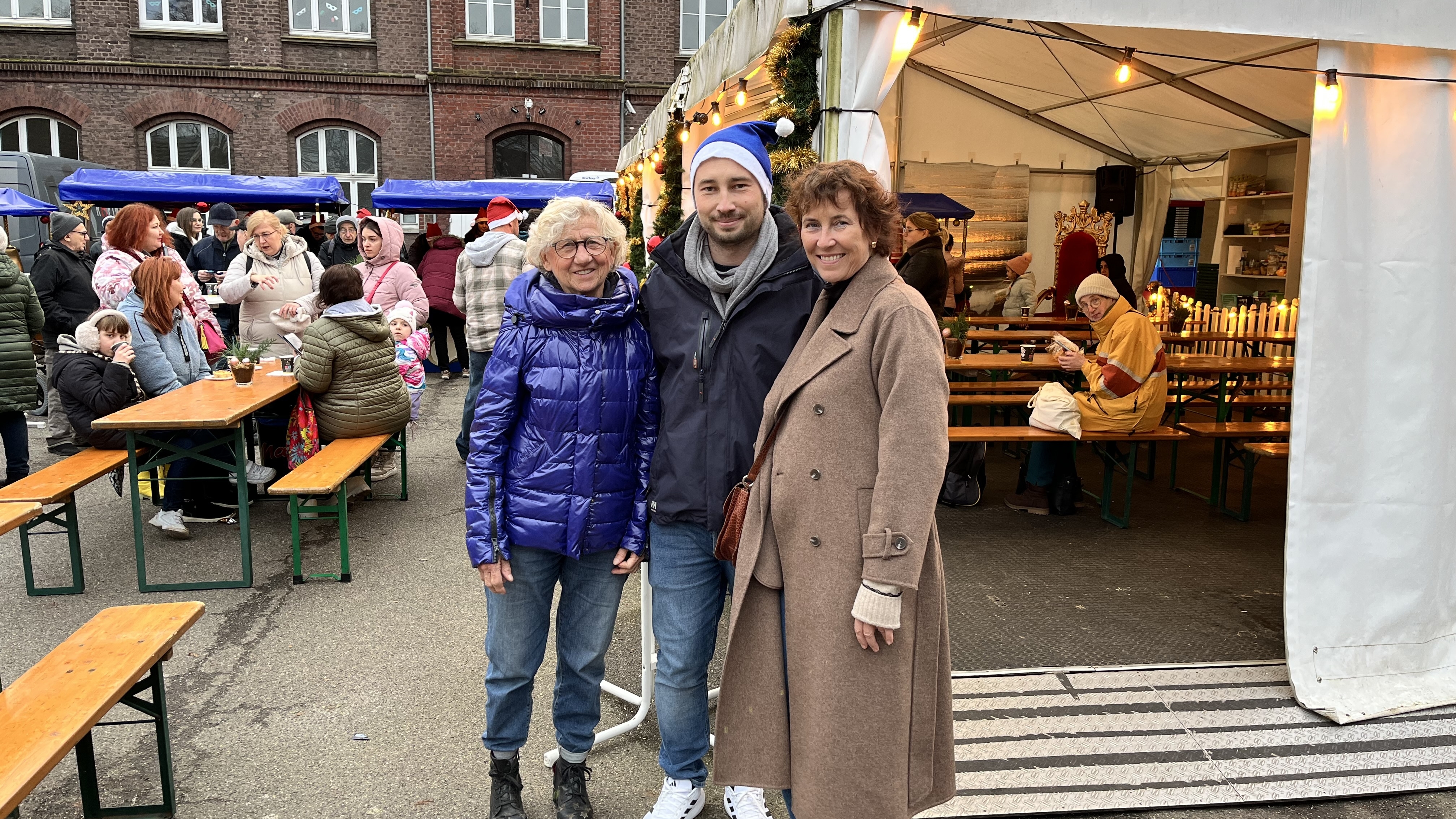 Gemeinsam auf das Fest einstimmen: Schokoladenfabrik Mars und Viersener ...
